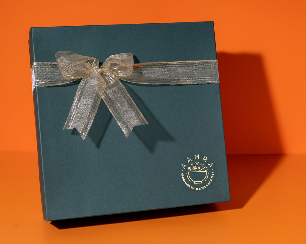 Aamra Grand Gift Hamper – Aamra by NSK